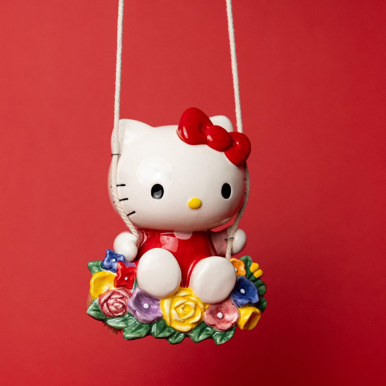 Clayworks Hello Kitty Garden Swinger – Blue Sky Clayworks